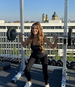 Sporteln mit Ausblick: Fitnessstudio auf Münchner Dachterrasse